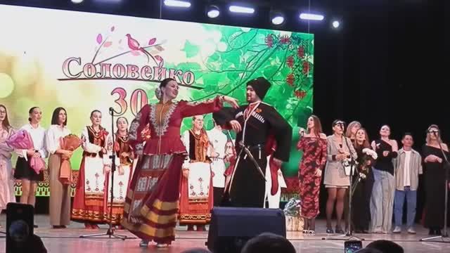 Выпускники ансамбля "Соловейко" (г. Анапа, 26.04.2025)