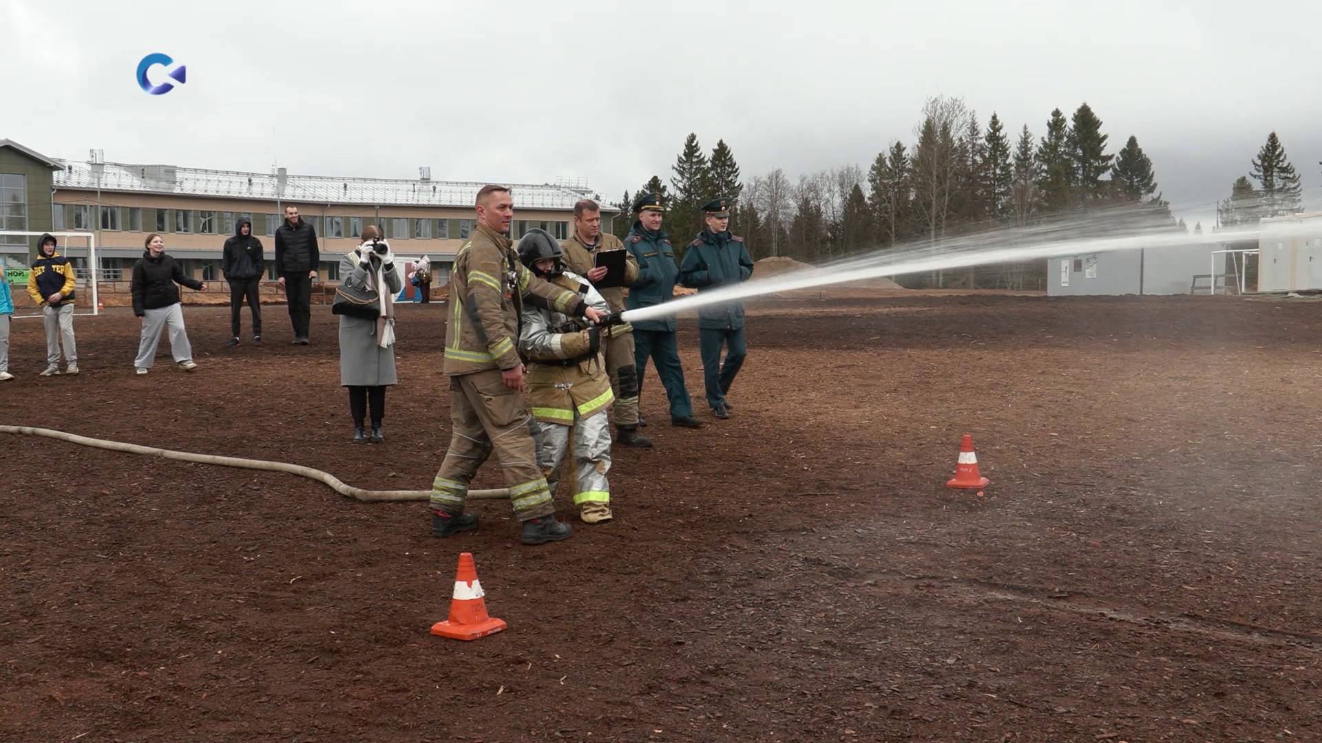 В Петрозаводске стартовал региональный этап всероссийских соревнований «Школа безопасности»