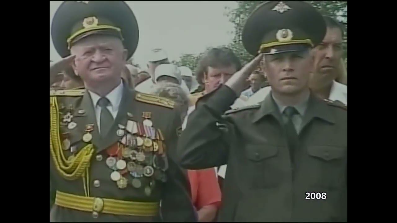 2008 год. Тюмень. Улица Ивана Федюнинского. Из серии "Уличные истории".