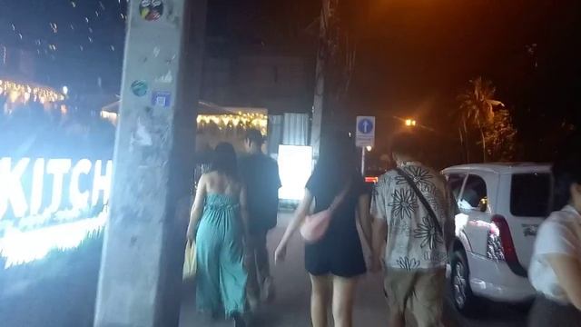 Самый популярный рынок "Мельница": обзор одежды и еда