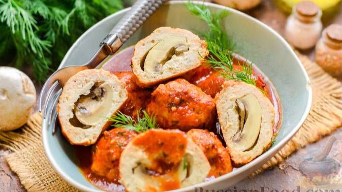 Идеальны с любым гарниром. МЯСНЫЕ ТЕФТЕЛИ С ШАМПИНЬОНАМИ