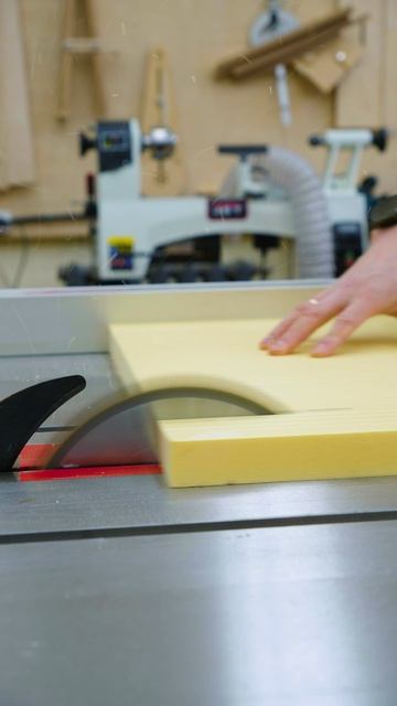 Как запилить дверь на станке Jet