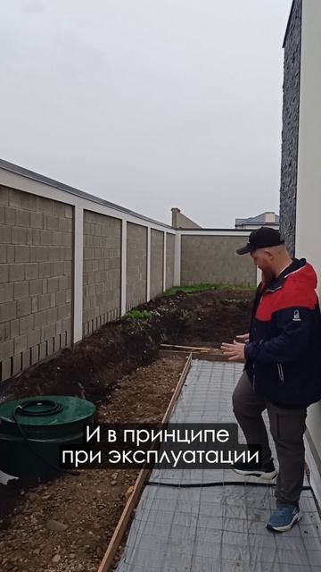 Как близко можно размещать септик с домом? Не будет ли запах мешать?