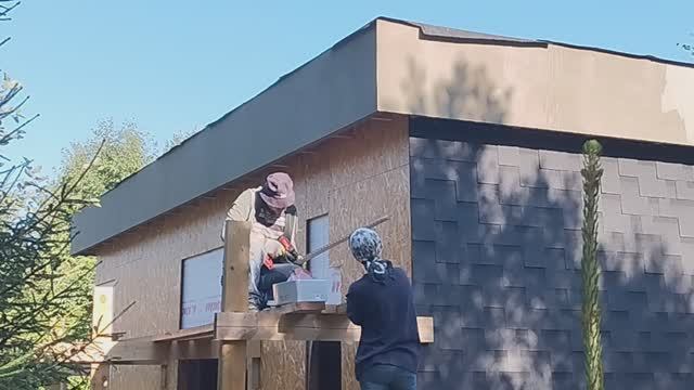 Декоративная штукатурка короед 'дождик'.Мини-дом-каркасник. Участок с нуля. Часть №15.