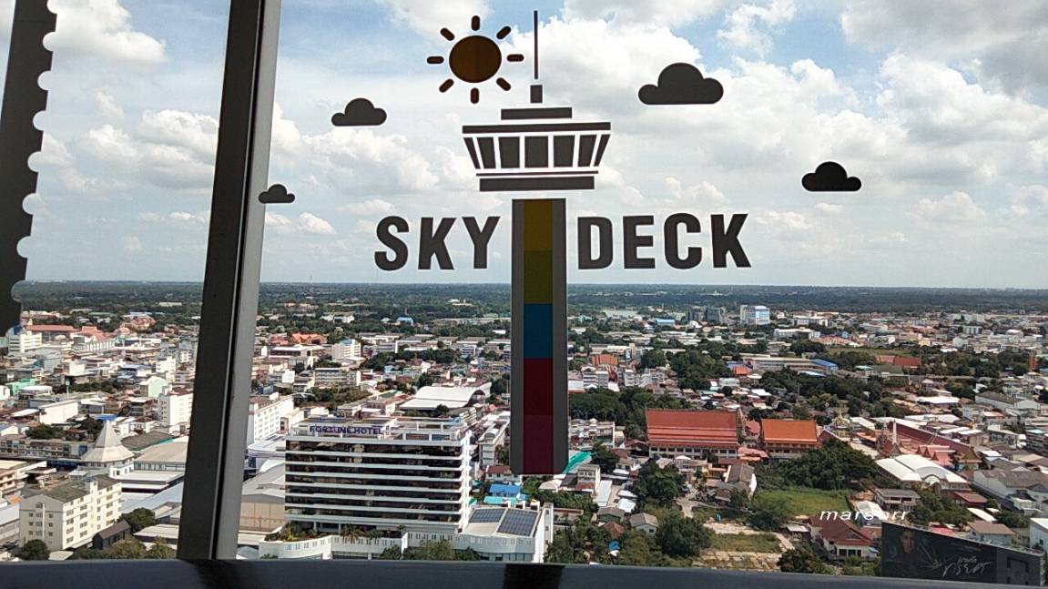 корат. просто тц 21 терминал, с этажа на этаж. башня โคราช korat terminal21