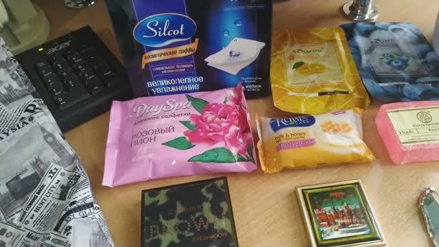 Посылка-подарок на мой День рождения от Марины Столяровой!