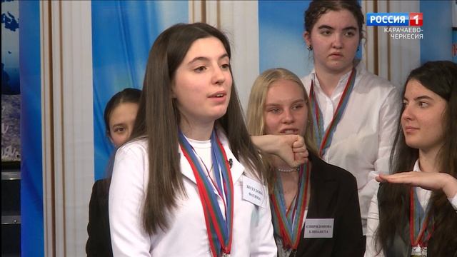 Умники и умницы 2025 (полуфинал 12-го сезона, шестой агон)