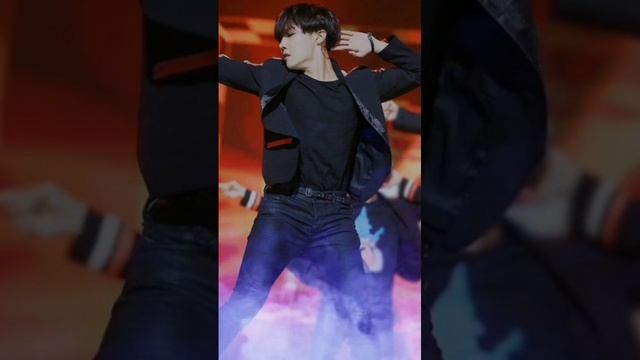 Ты наш Хося шалунишкаааа.. 🤯🤯🤯👍🏻