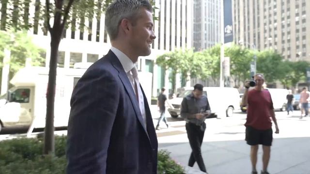 Как я продал книгу Трампу, усы и секреты Нью-Йоркского рынка недвижимости