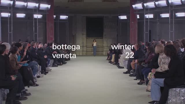 Показ коллекции Bottega Veneta осень-зима 2022-2023