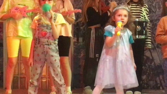 Звезда родилась