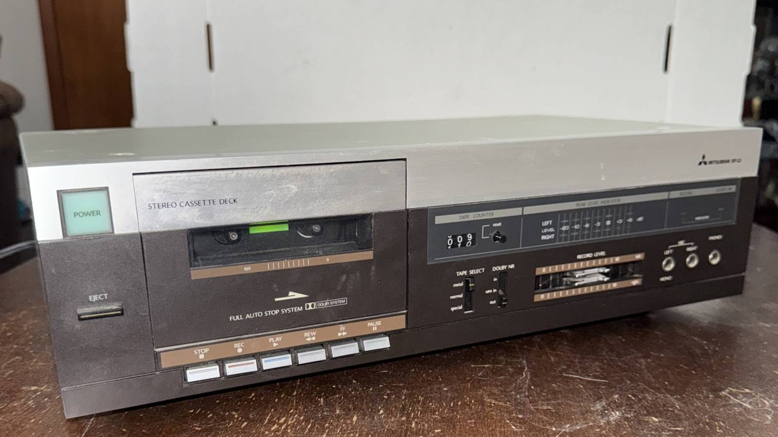 Магнитофон Mitsubishi DT-12 Stereo Cassette Player Deck-Тайвань-1979-1980-год