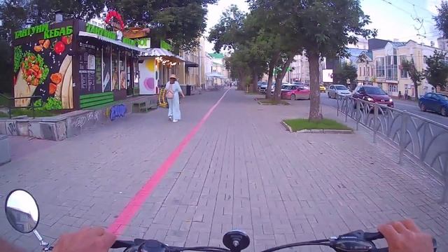 Екатеринбург от вокзала до площади 1905 года. В помощь мне велосипед.