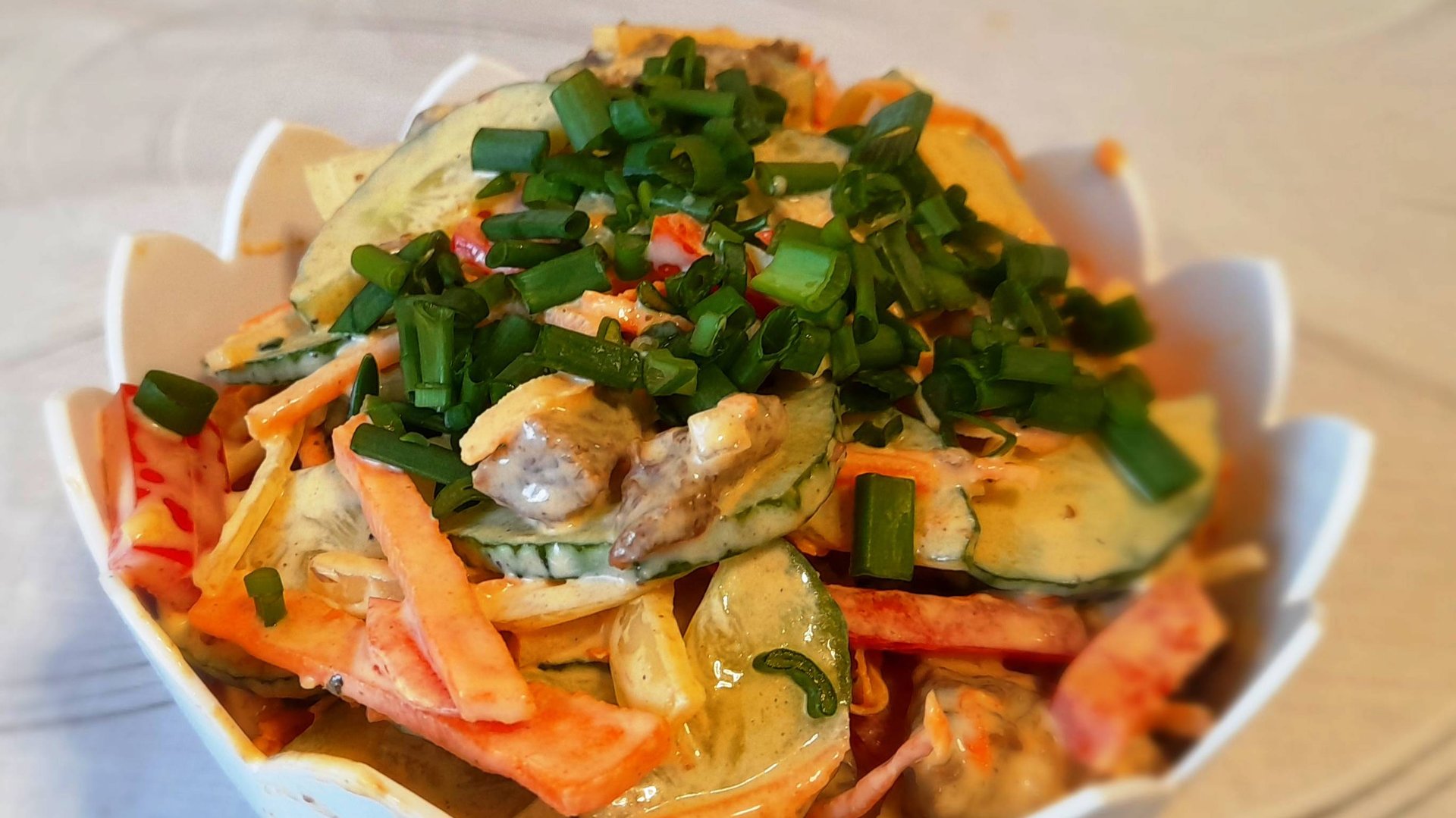 Салат с говядиной в азиатском стиле