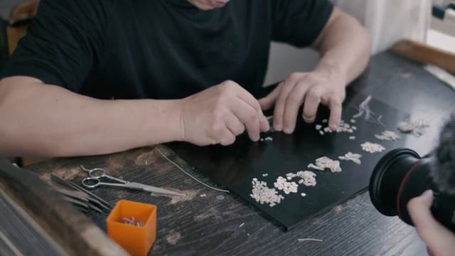 искусство создания серебряных филигранных произведений Кевина Аттарда, том 1