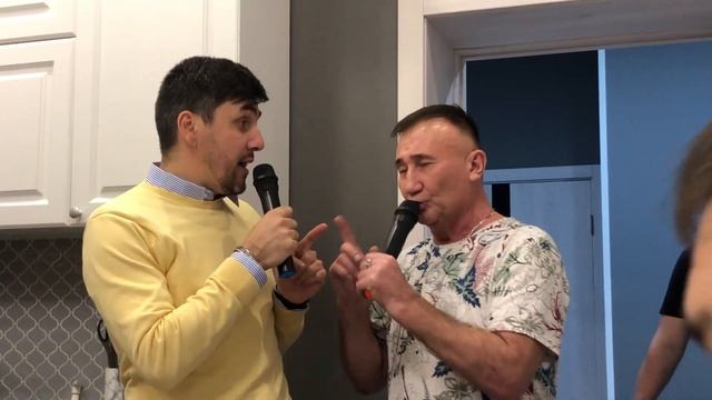 ИЛГЭРЭЙ И РИНАТ РАХМАТУЛЛИН ПОЮ КАРАОКЕ!!!