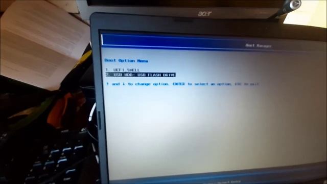 как на асер запустить виндовс с флешки