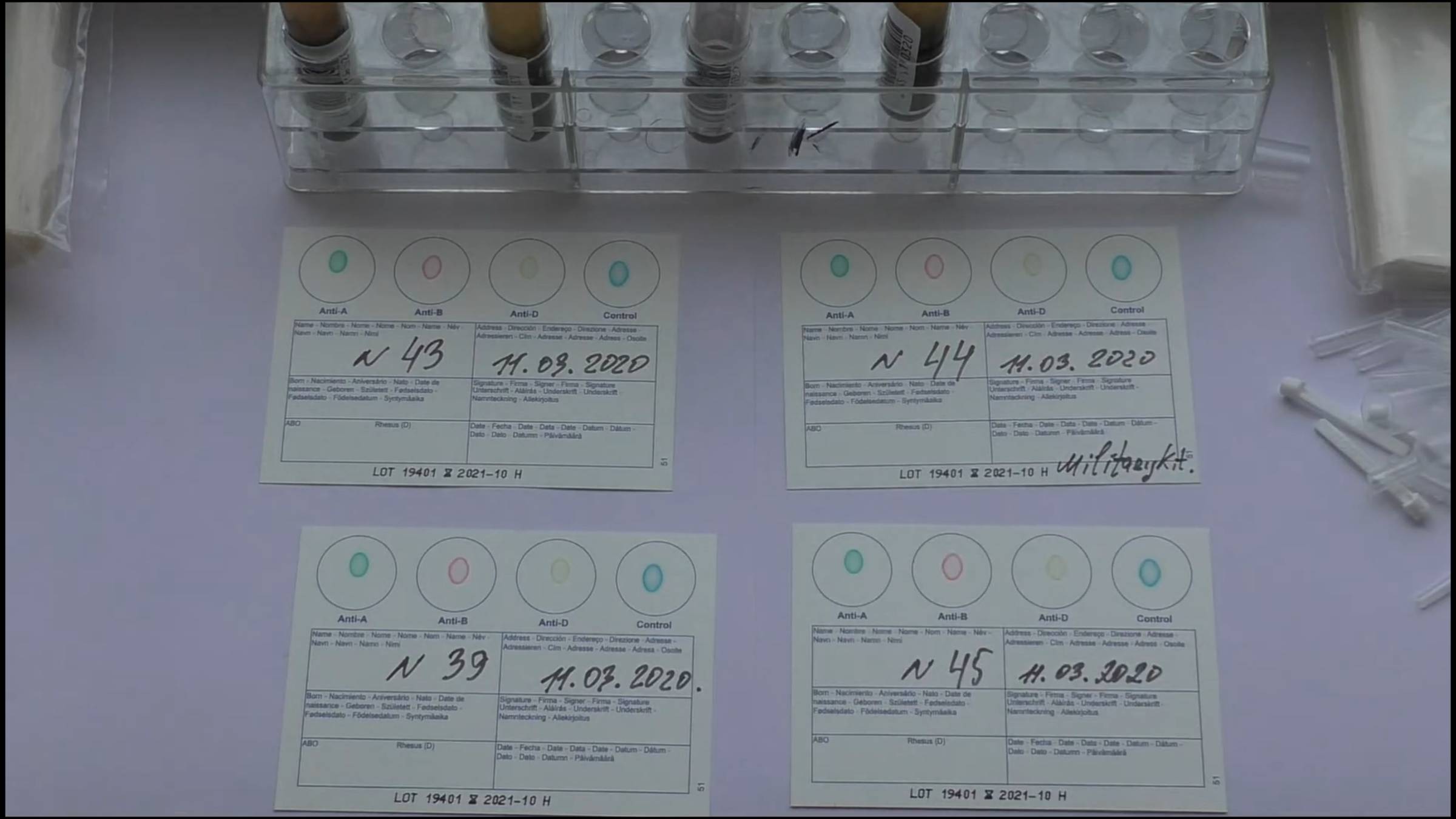 002. Определение группы крови по системе ABO и антигена D на Элдонкард. 2020.03.20. 1080p.