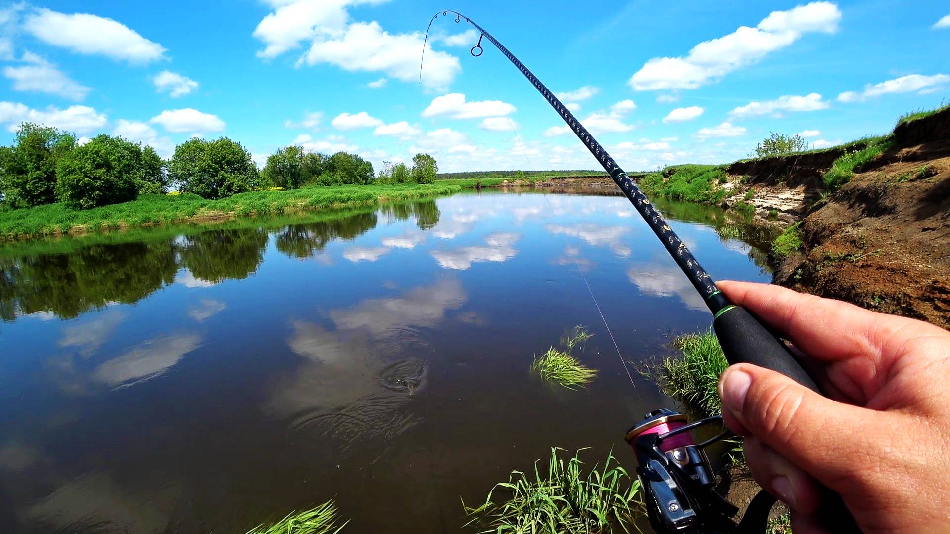 ЭТА ПРИМАНКА ЛОВИТ ВСЮ РЫБУ. РАЗНОРЫБИЦА НА МИКРОДЖИГ. С ультралайтом по КЛЯЗЬМЕ.