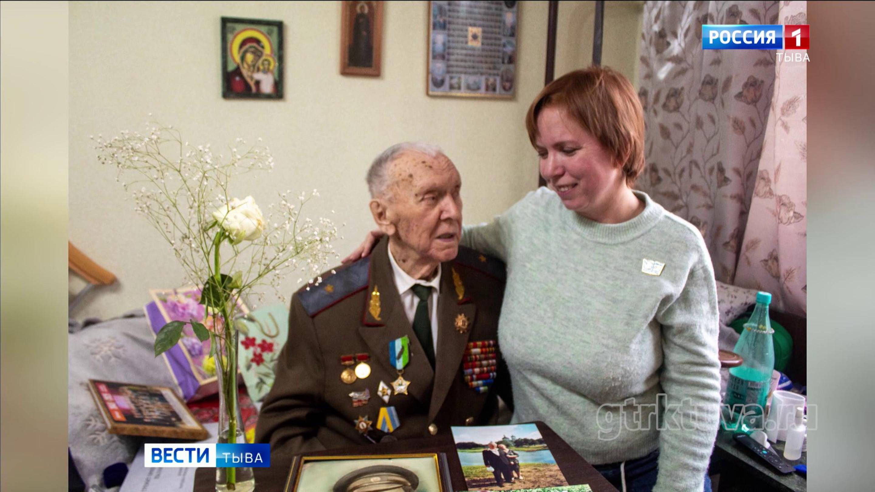 В гостях у друга духового оркестра генерал-майора П. Иванкова побывала С. Усольцев  ГТРК «Тыва»