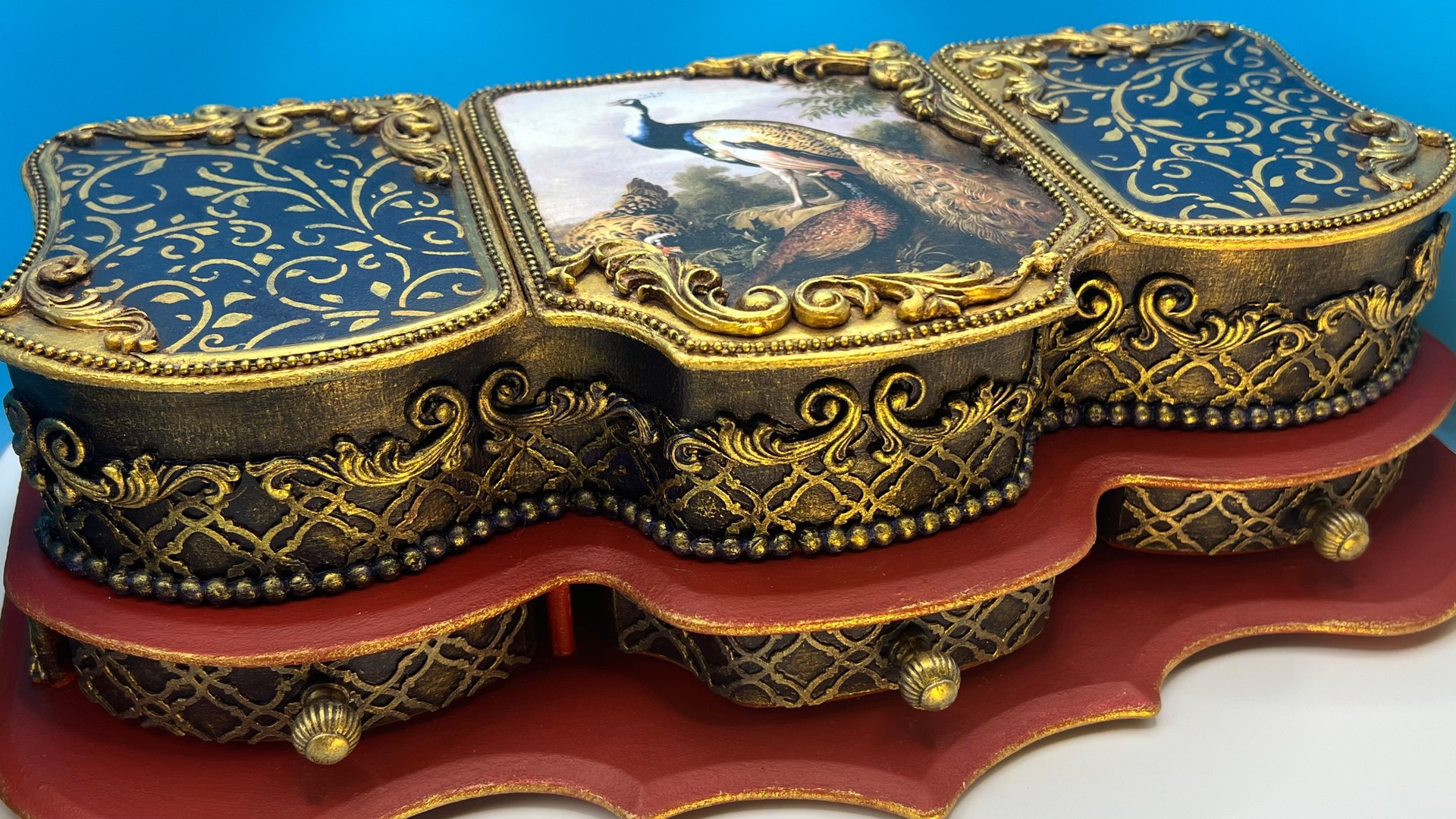 Шкатулка Павлин-Мавлин