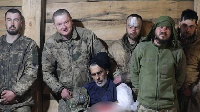 Пленный ВСУ.  Обращение военнослужащих 77-ОАэМБр