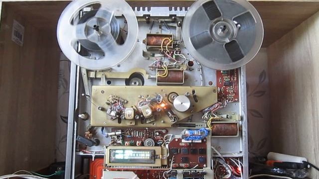 Электронное переключение скорости вращения тонвала Орбита 107. Часть 2.