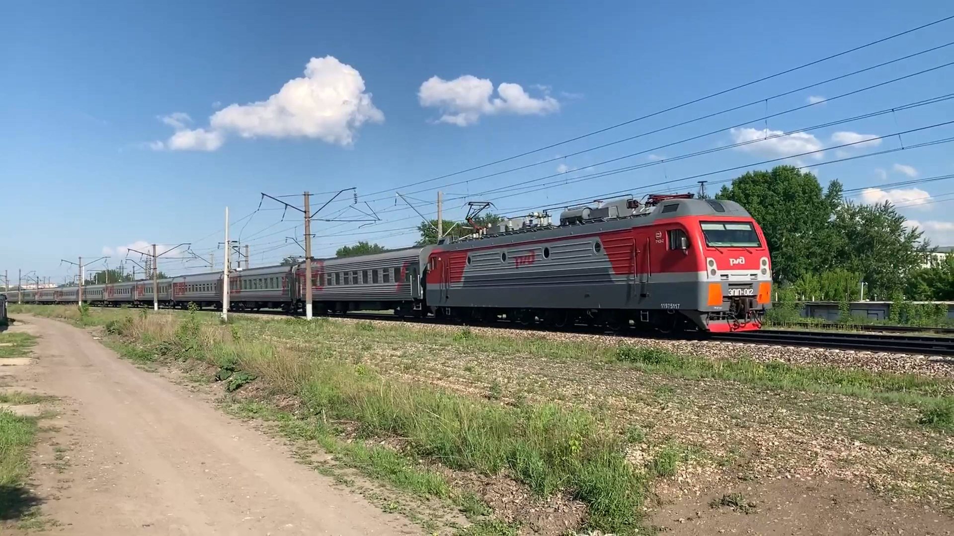 Красноярск - пассажирские и грузовые поезда России | Железная дорога в Сибири