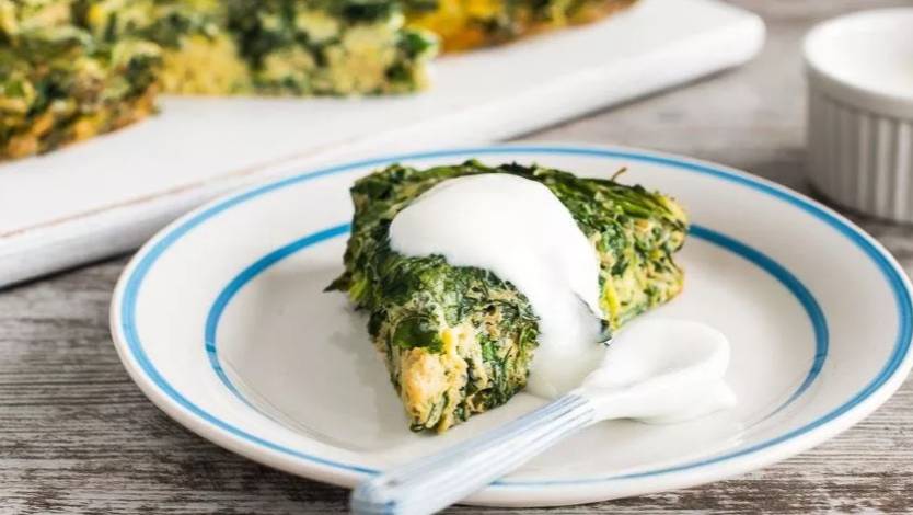 КЮКЮ ЯИЧНИЦА ПО-ВОСТОЧНОМУ. ПРЕКРАСНЫЙ ЗАВТРАК ПРОСТО И ВКУСНО. #яичница #рецепт #кюкю