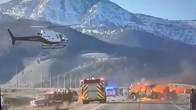 Не менее семи человек погибли в результате столкновения фургона и пикапа на шоссе в Айдахо,