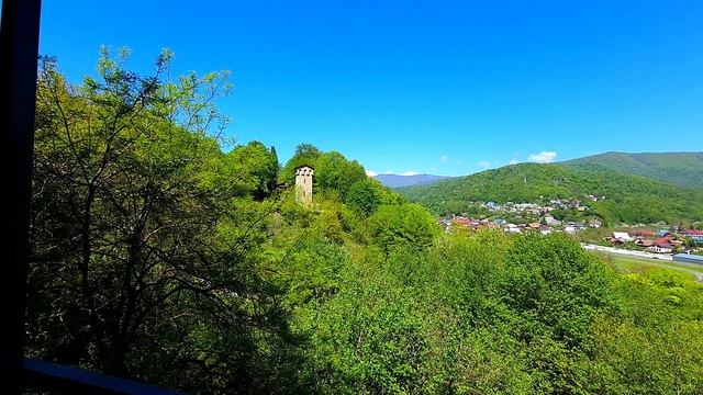 Замечательный дом в Сочи у реки!