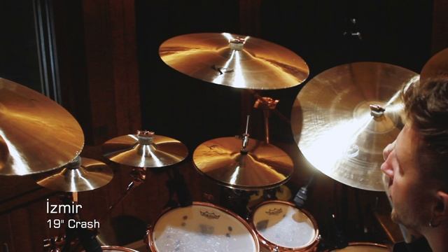 Izmir - 19" crash