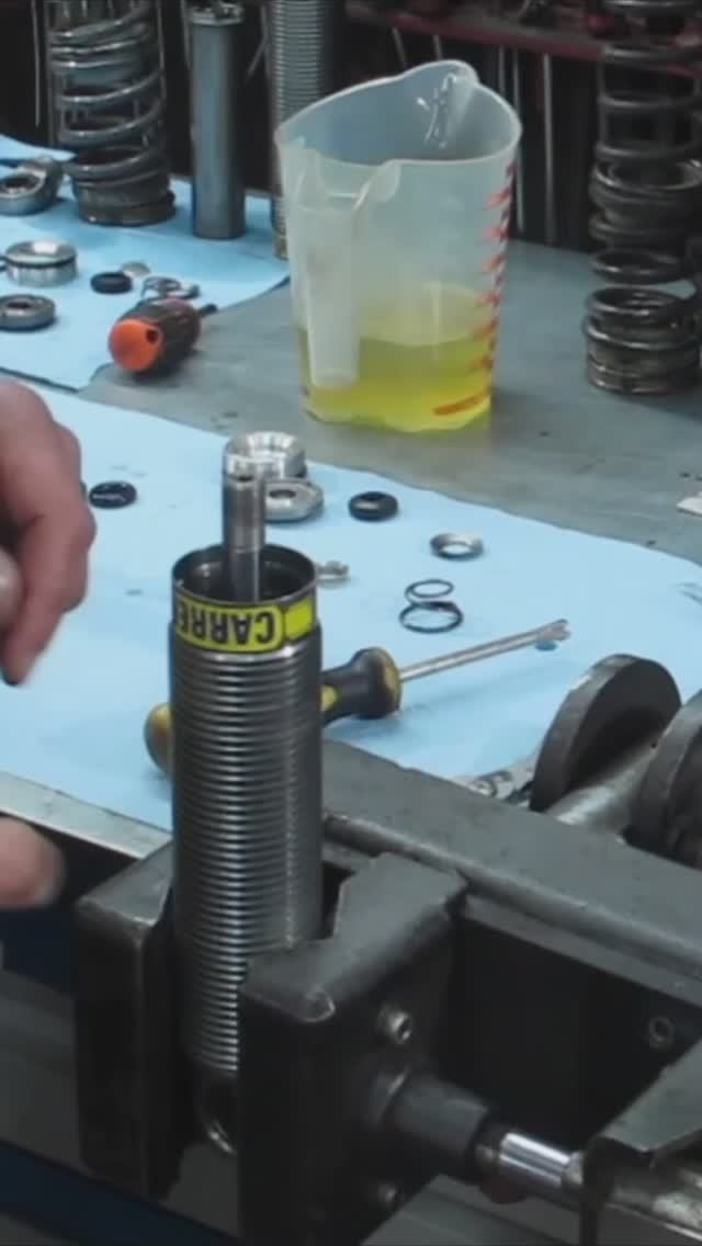 Ремонт амортизаторов Honda Gold Wing Trike