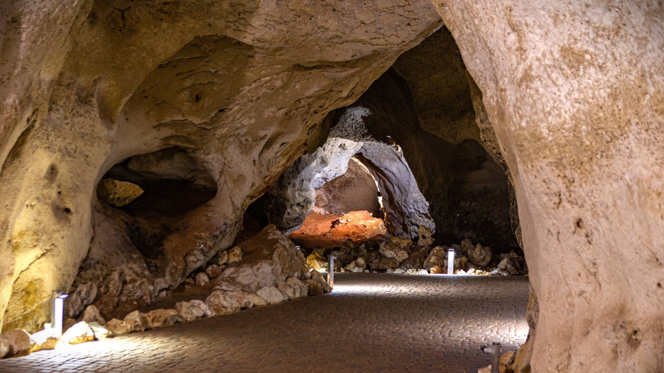 Пещера Таврида.