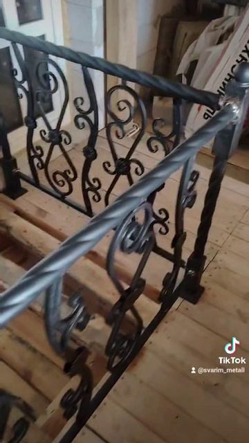 Сварим металл I Металлические перила I Ограждение лестницы