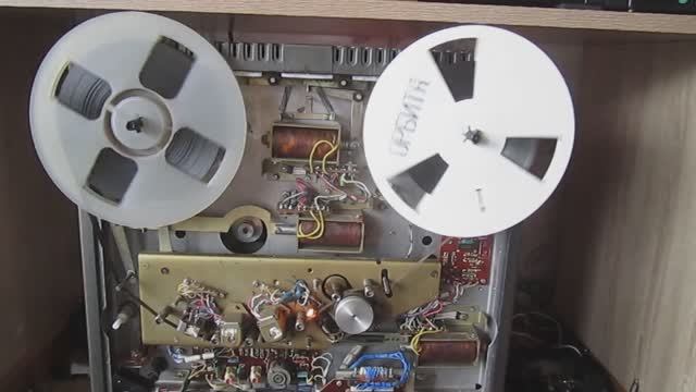 Электронное переключение скорости вращения тонвала Орбита 107. Часть 1.