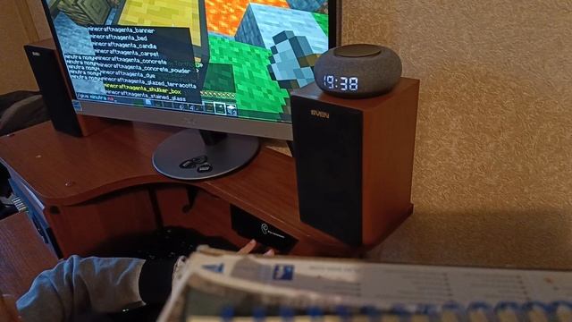 Играю в Minecraft 1.20.1 с модами с читами. 1 часть.