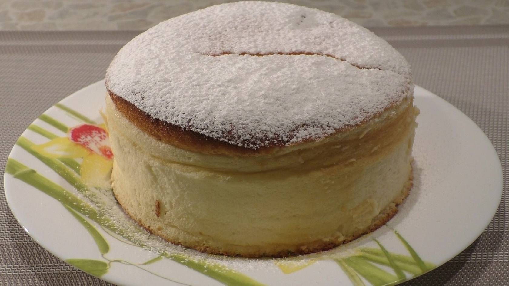 Нежнейший йогуртовый торт. Попробовала разные рецепты и адаптировала под себя. Получилось Супер!