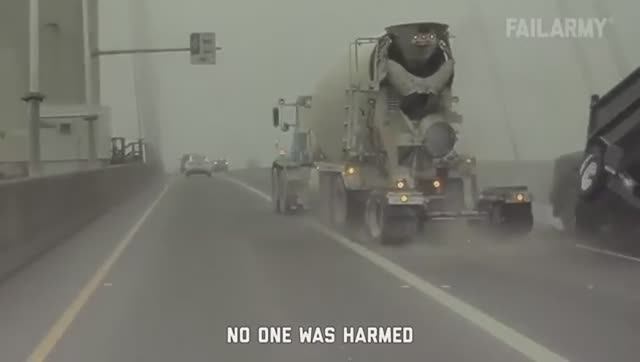 Дураки есть везде :)