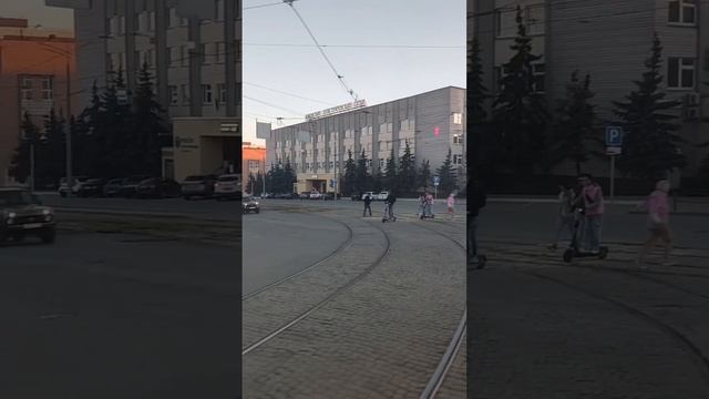 Поездка на трамвае город Ижевск. Маршрут №2. Переулок Широкий - Банк Зенит.