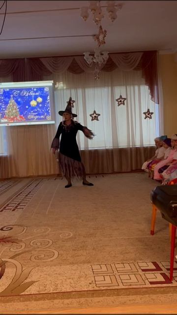 Новогодний утренник в детском саду