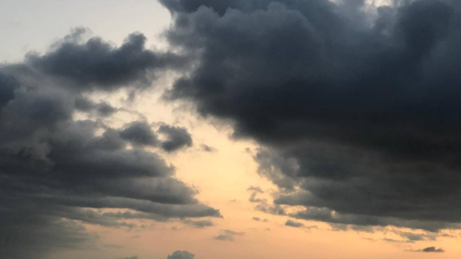 УХОДЯТ ПОТОКИ. ВАЛЕНТИН КУКЛЕВ