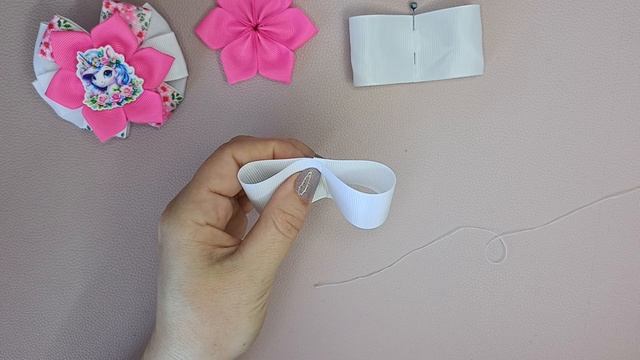 Бантики из репсовой ленты .