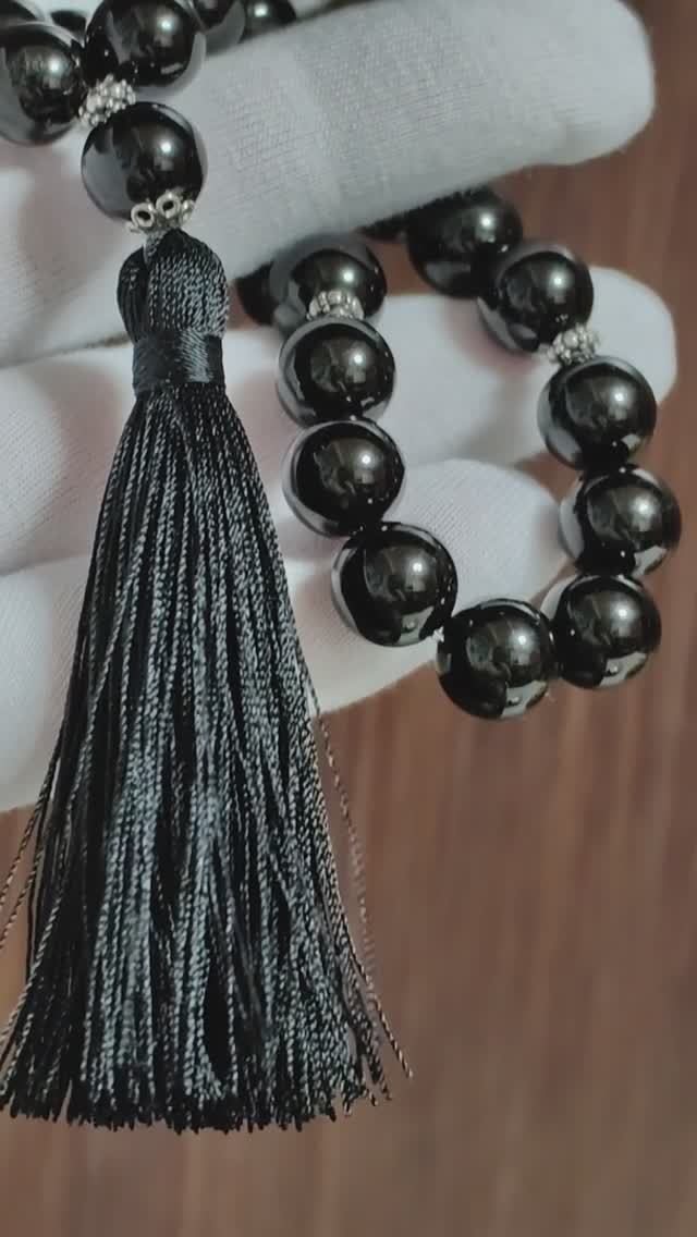 Четки из черного турмалина Турмалин 21