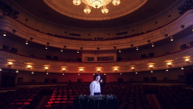 Korolova YearMix - Empty Theatre @_Live_@