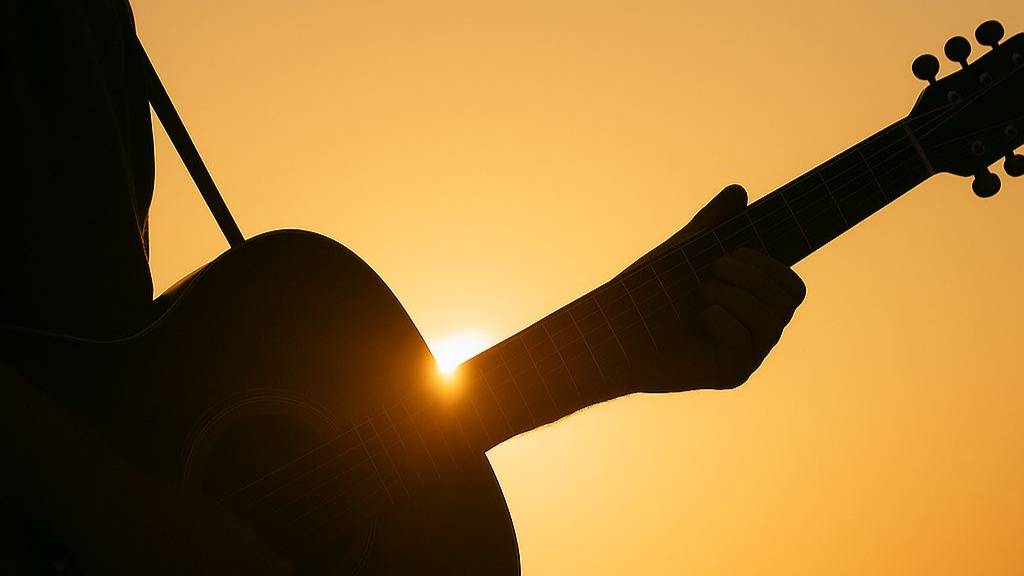 "ШЕРБУРГСКИЕ ЗОНТИКИ" гитара Alexey