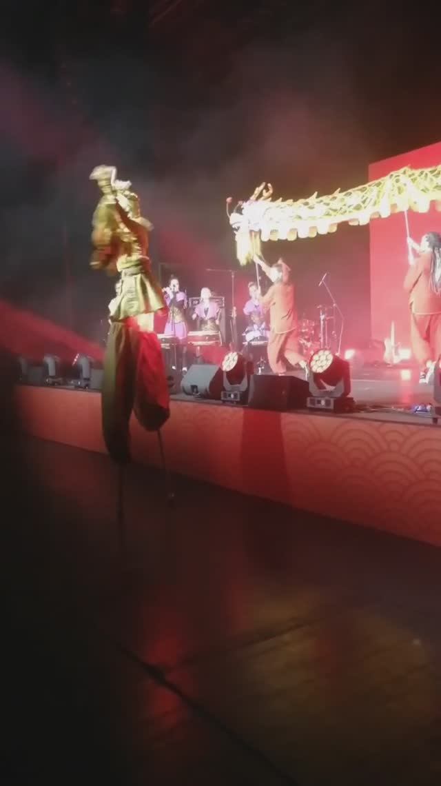 петух и дракон