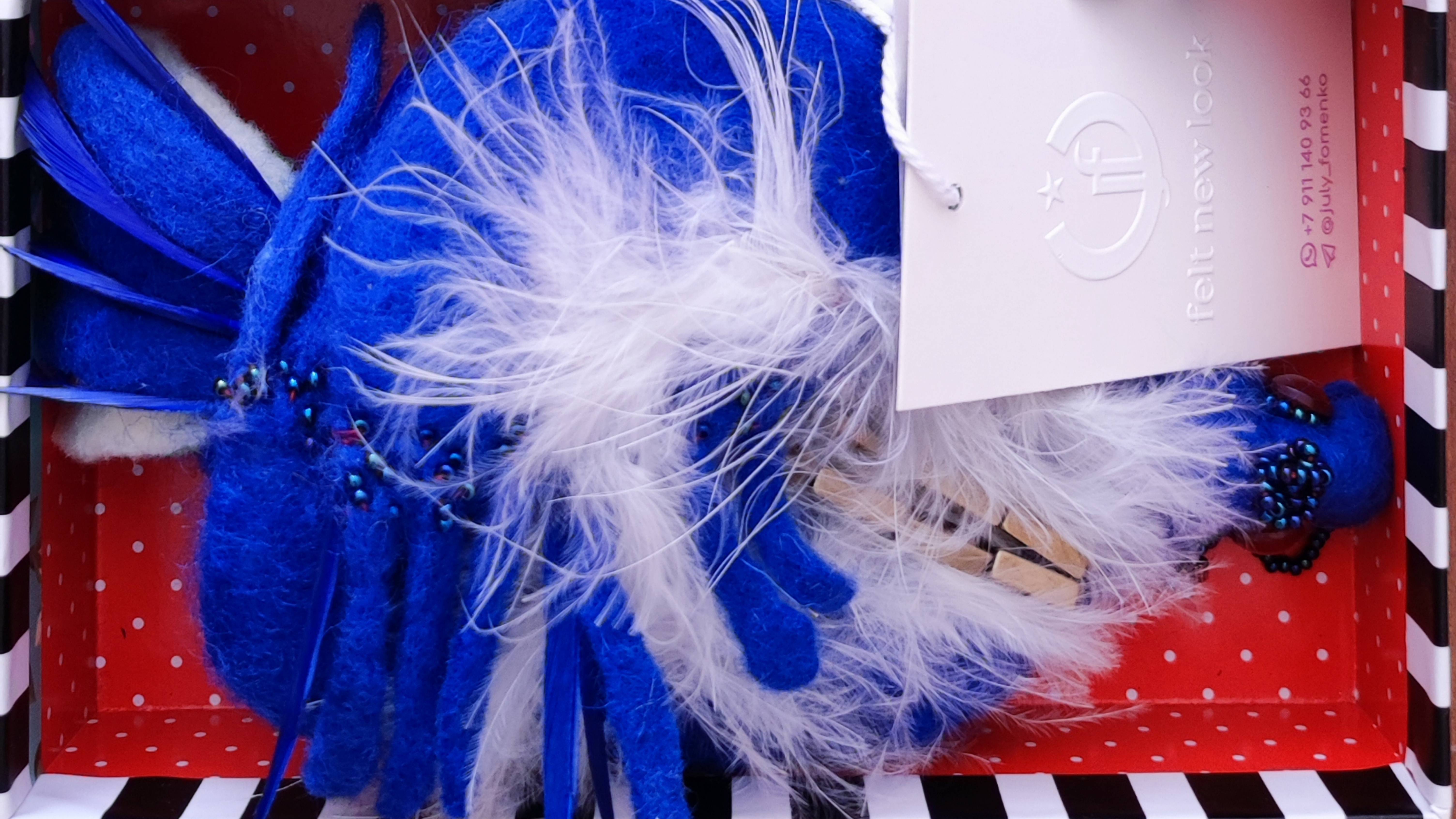 "Птица счастья " войлочная шляпка