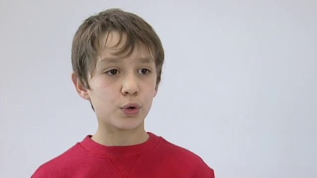 Family and Friends 3 2nd  Skills7