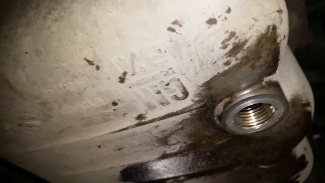 опель корса сорвалась резьба картера